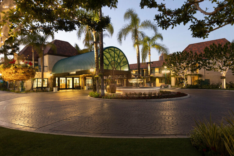 Gallery – Candy Caneinn