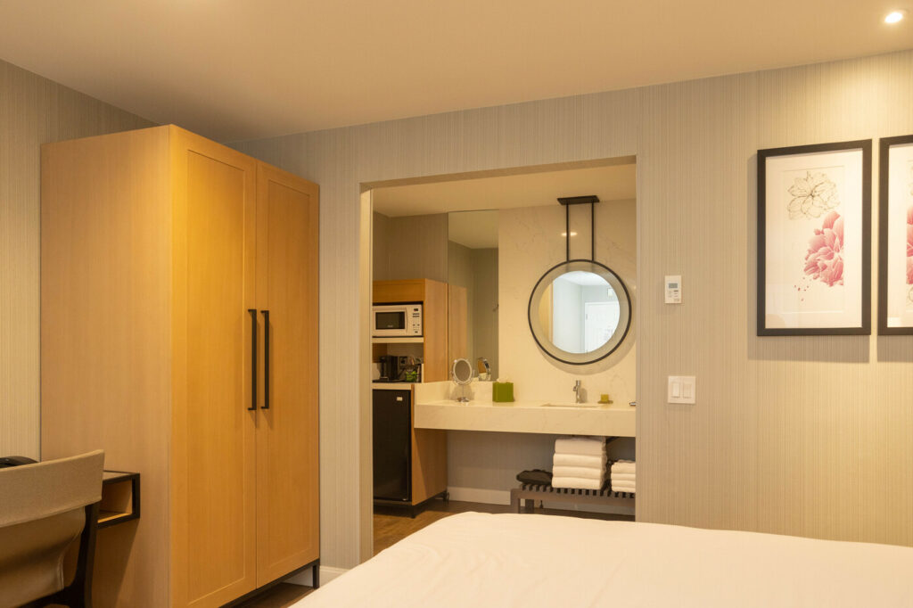 Gallery – Candy Caneinn